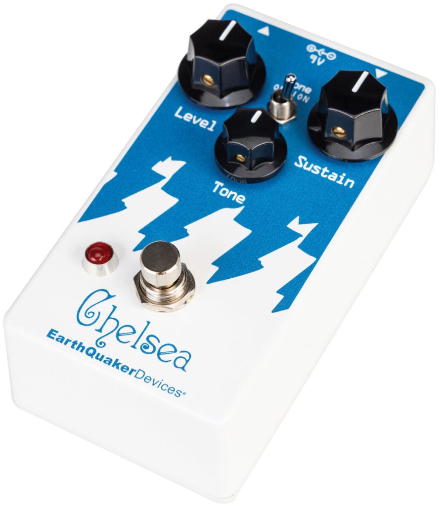 シンプルなデザインから無限の可能性を生む「EatrhQuaker Devices Chelsea Low End Fuzz Driver」 | ギタセレ（Guitar Selection）